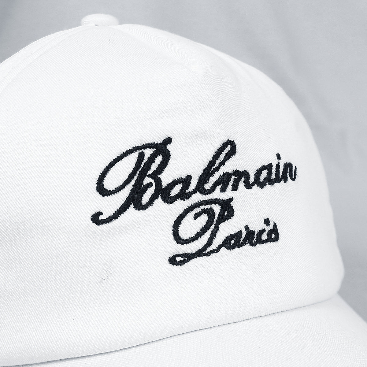 Balmain Signature White Cap – leftovershub