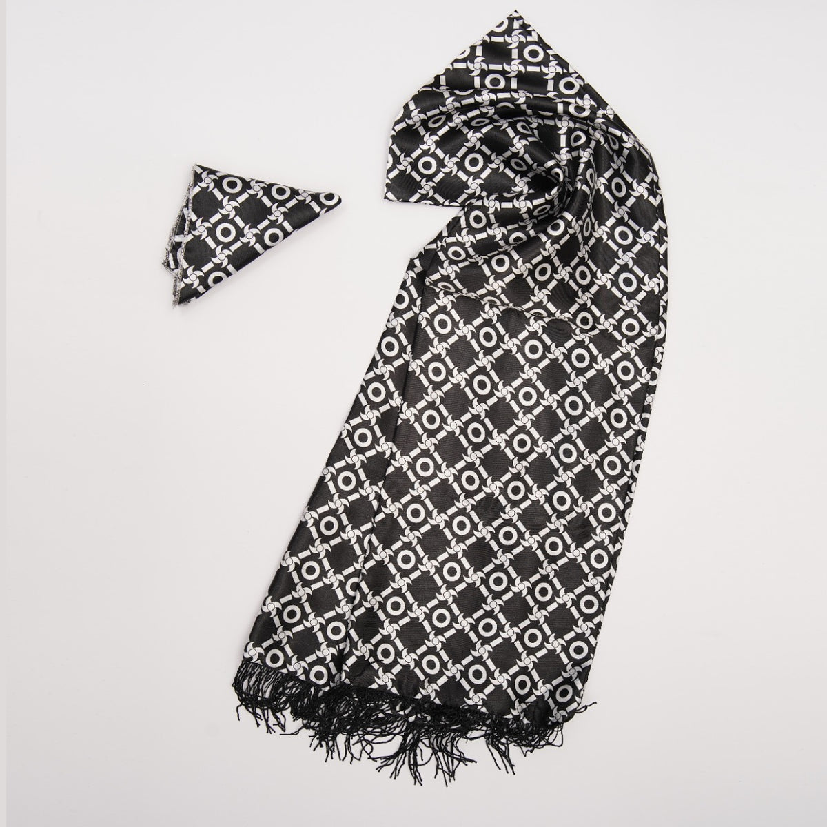 ZR BW Mystery Silk Scarf (24) – leftovershub